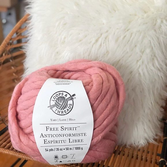 Loops & Threads | Accents | New Loops Threads Free Spirit Chunky Yarn ...
